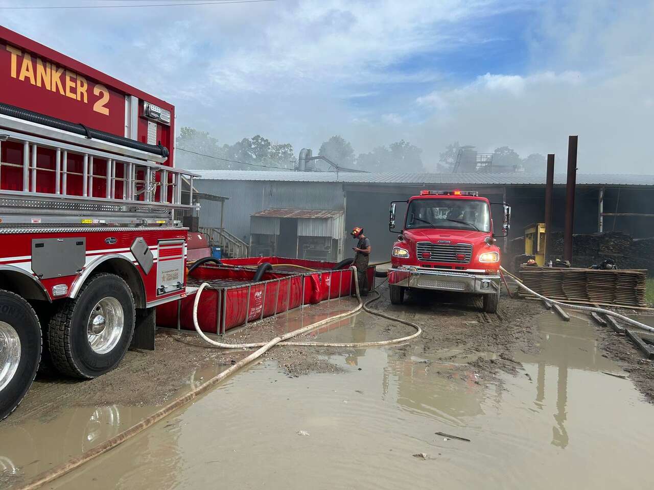 Departments around the region respond to lumber mill fire in Jasper