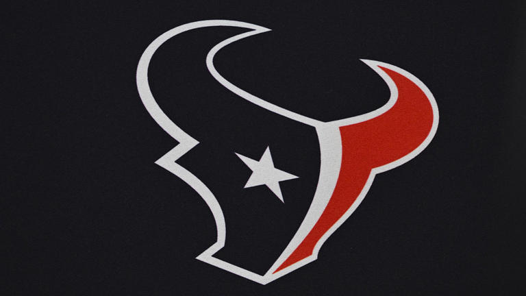 Texans reveal subtle new addition to their uniforms for 2026 season