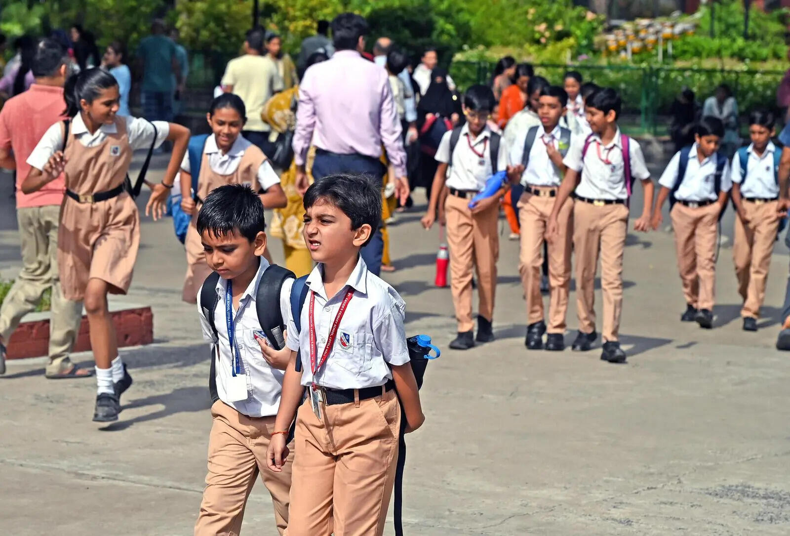 School auto minimum fare jumps by ₹100, vans costlier by ₹200