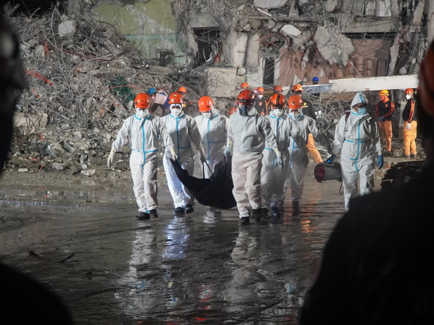 Pampanga building collapse deaths climb to 29 - BFP Central Luzon