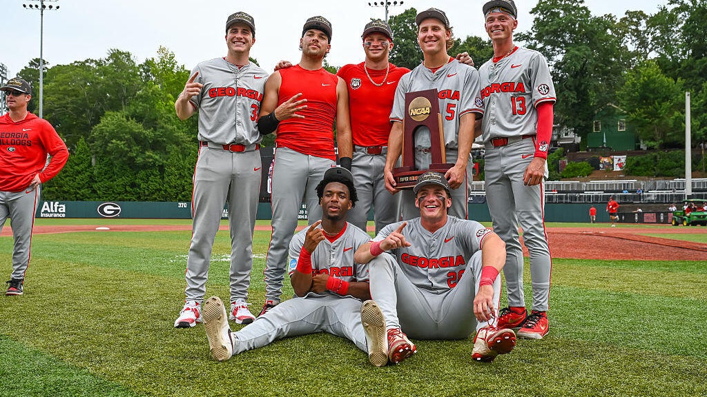 Georgia stuns Mississippi State in extra innings and heads to the ...
