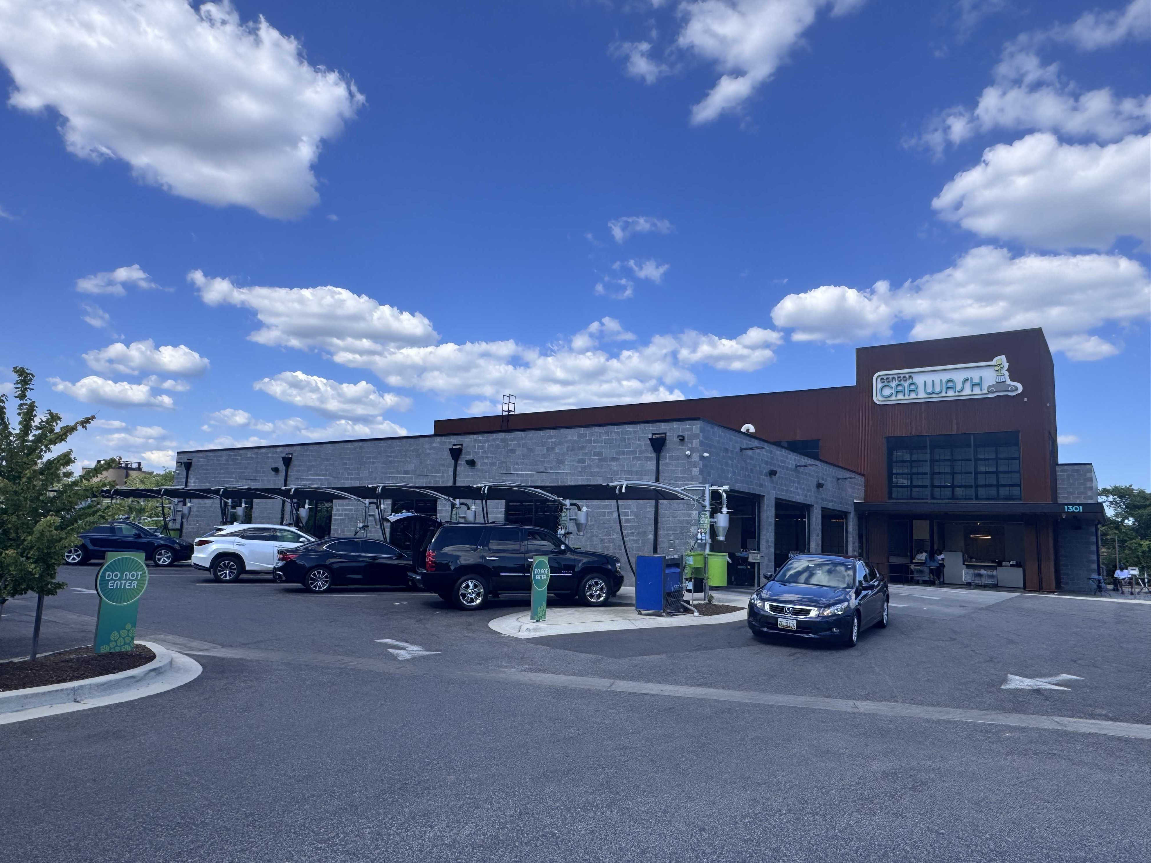 Baltimore car wash chain acquired by industry giant