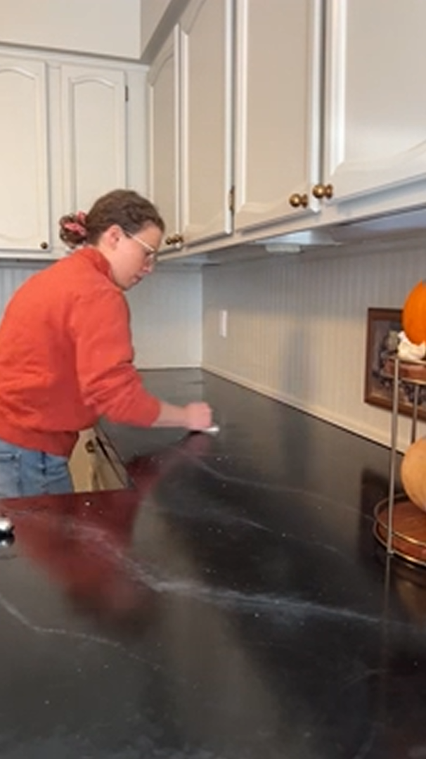 Maximize Your Kitchen Clean With These Day 1 Tasks