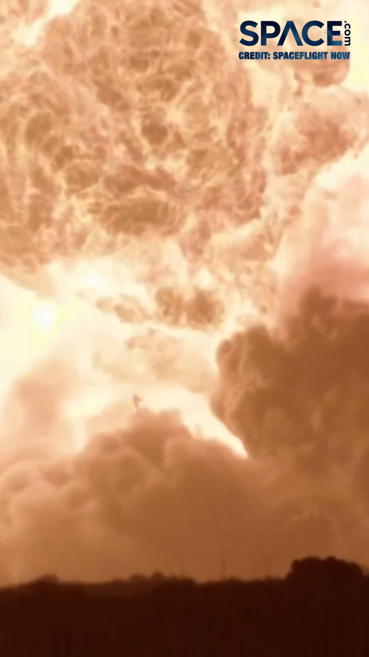 Massive fireball engulfs Blue Origin rocket in test failure