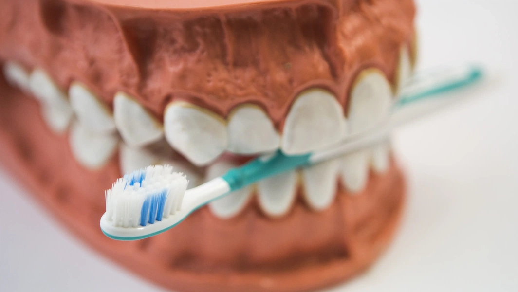 Master the art of toothbrushing for a healthier smile