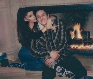 Ariana Grande pokes fun at failed marriage with 'messy' dance move