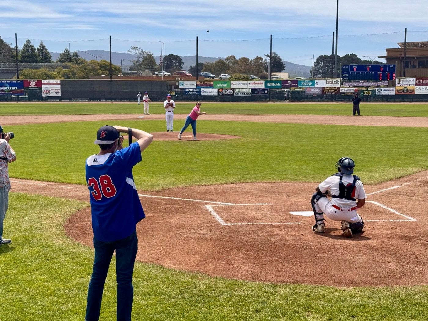 Humboldt Crabs, Providence celebrate cancer survivors