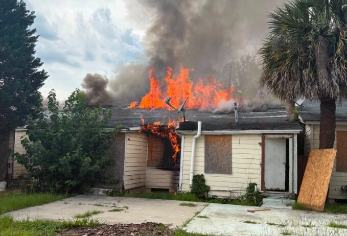 Crews respond to house fire in Savannah