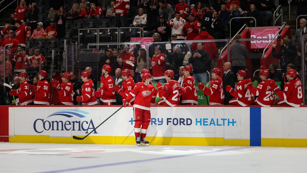 Larkin limits trade options to Panthers, Wild, Knights