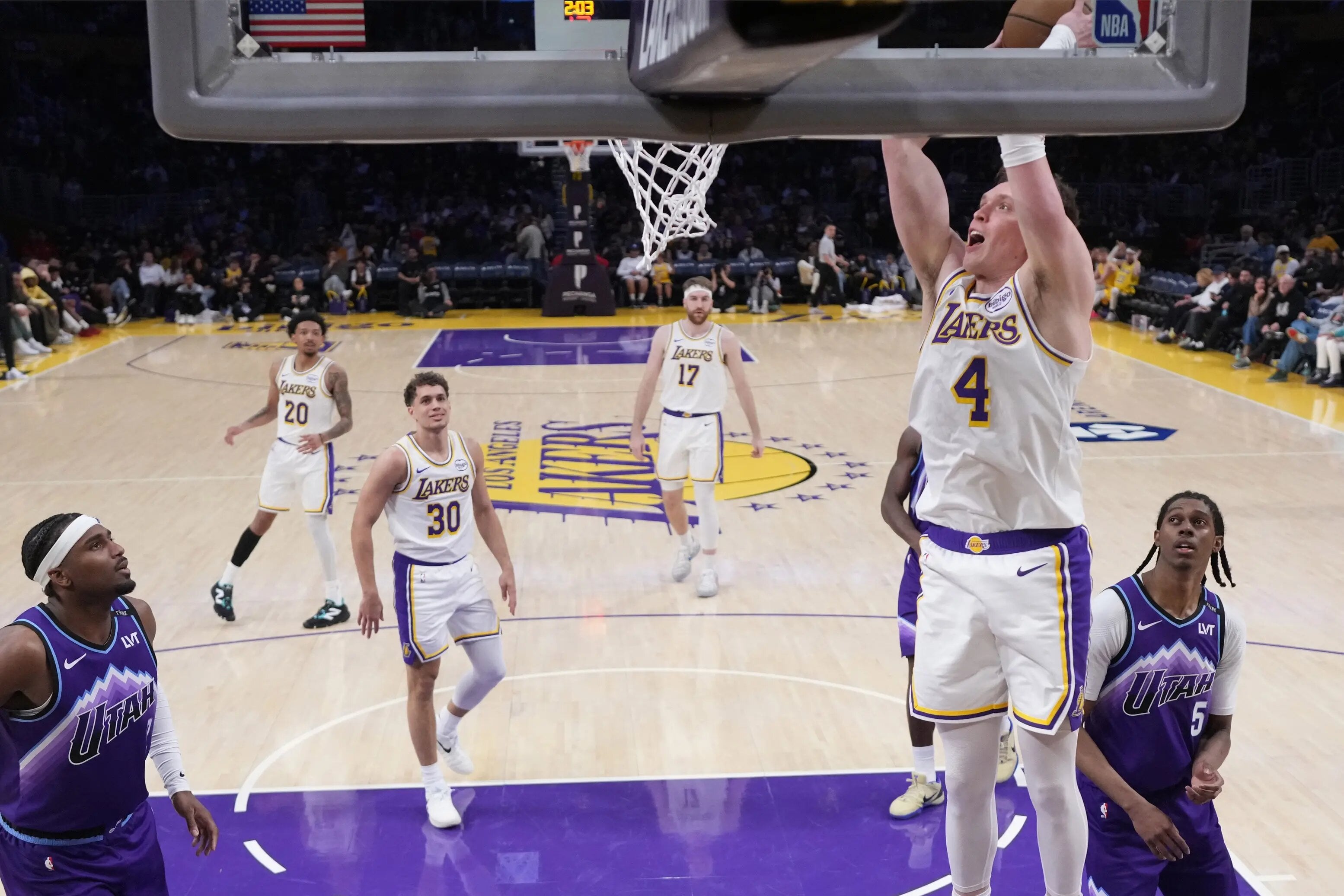 Lakers’ Dalton Knecht linked to Pacers in promising swap