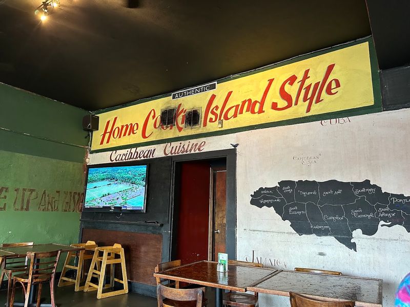 This Texas Caribbean restaurant brings bold flavors and colorful plates ...
