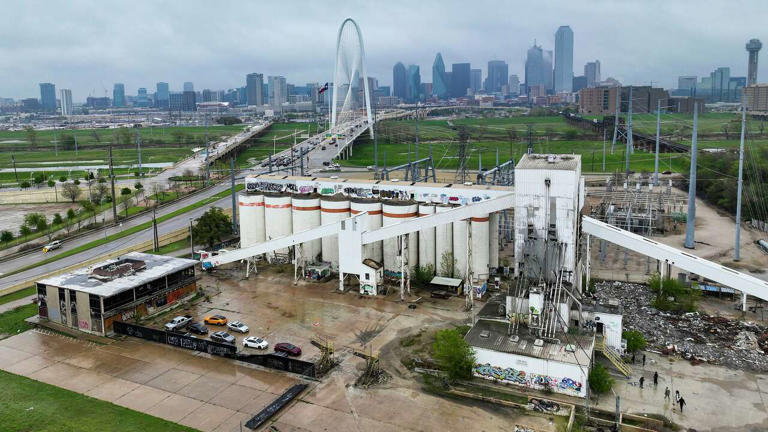 New D-FW accelerator aims to bolster manufacturers amid reshoring ...