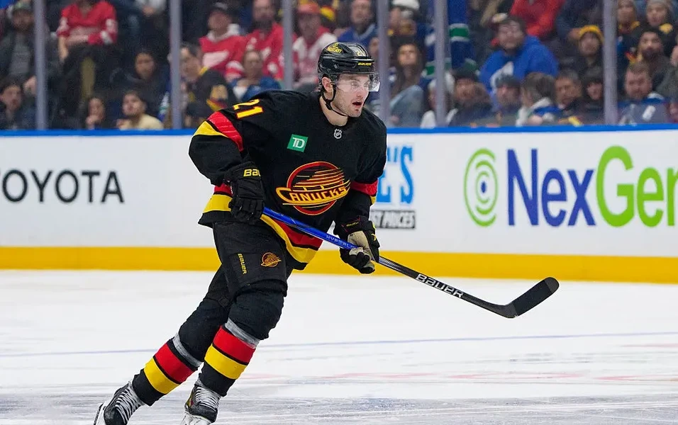Höglander trade debate and Boudreau's criticism shape Canucks rebuild