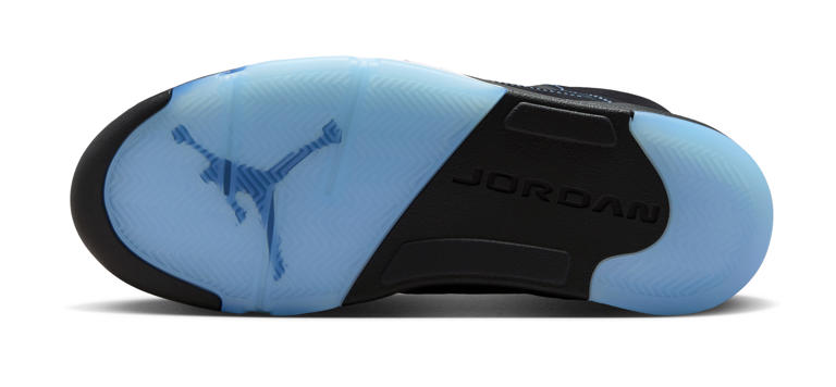 How to buy the 2026 'Black/University Blue' Air Jordan 5