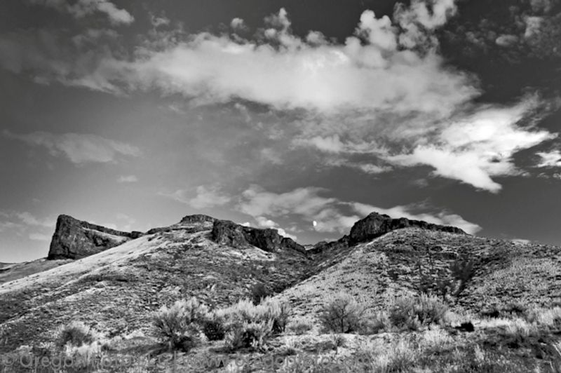 Oregon’s remote 2.5-million-acre desert of red-rock spires, winding ...