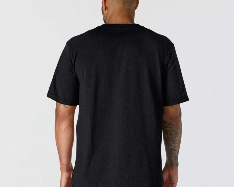 Carhartt just dropped the price of its iconic 90s basic
