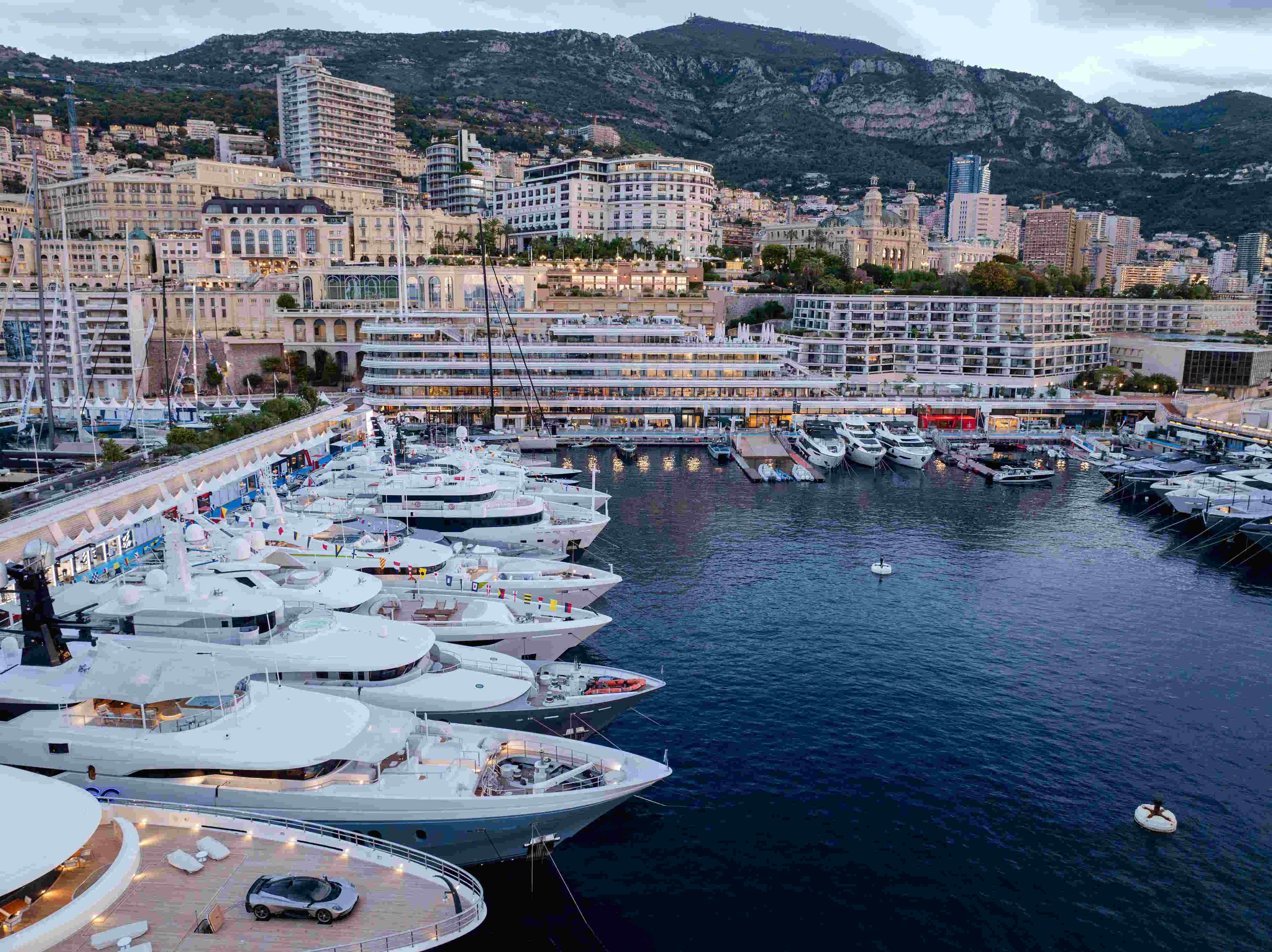 Nautica, lo Yacht Club de Monaco guida la transizione sostenibile