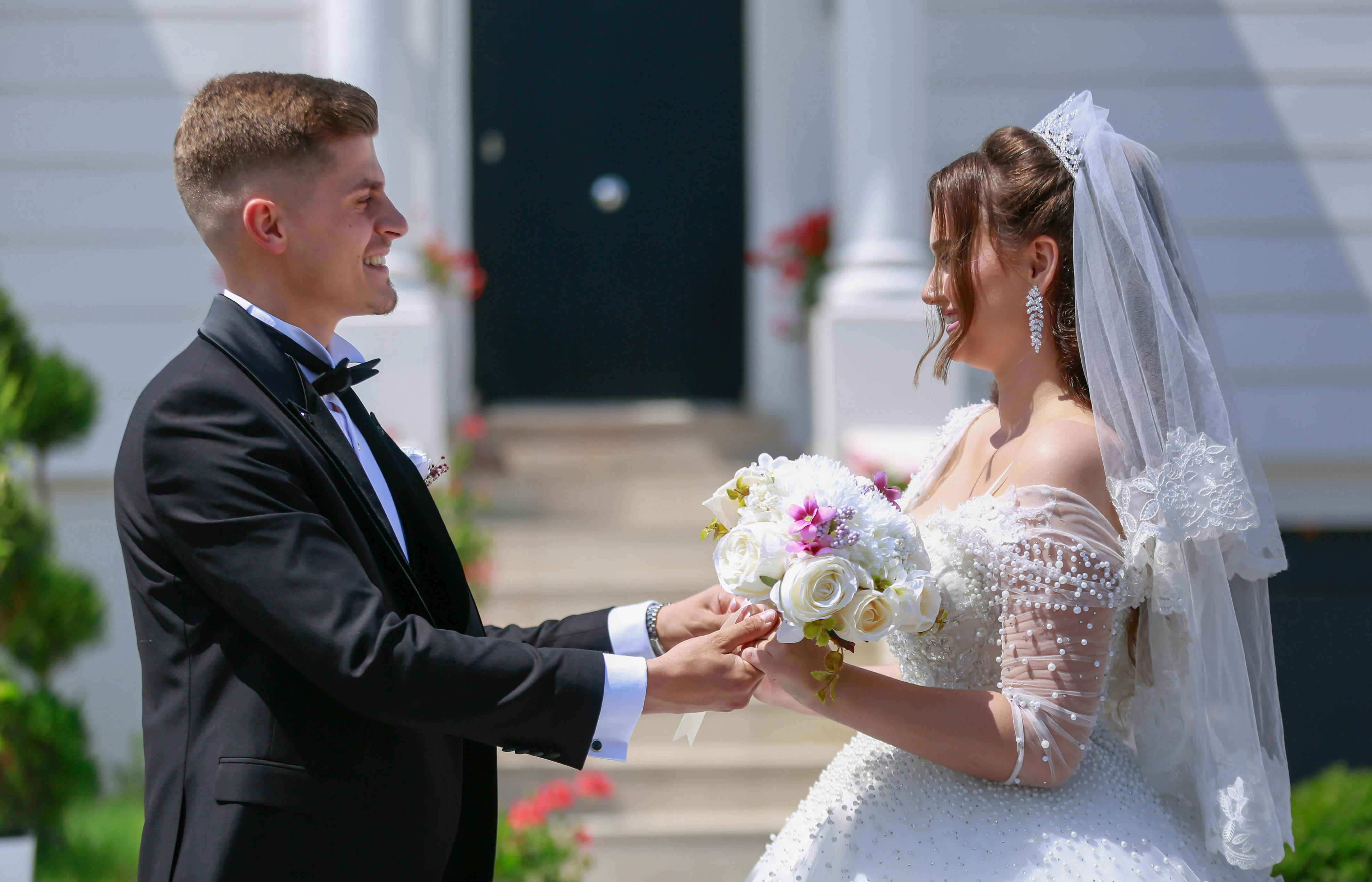 American brides turn to Vietnam for custom wedding dresses at lower prices