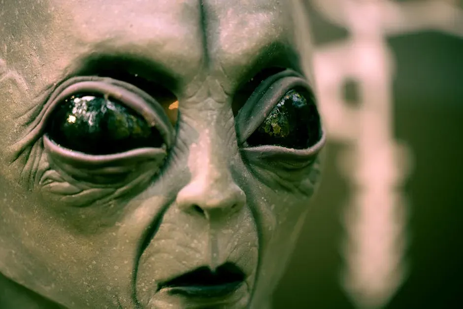 9 deleted scenes that would have completely changed the movie