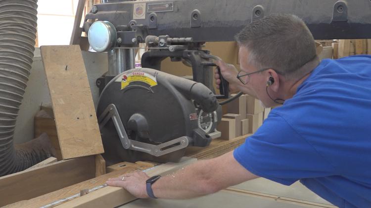 George's Furniture gives visitors an inside look into wood ...