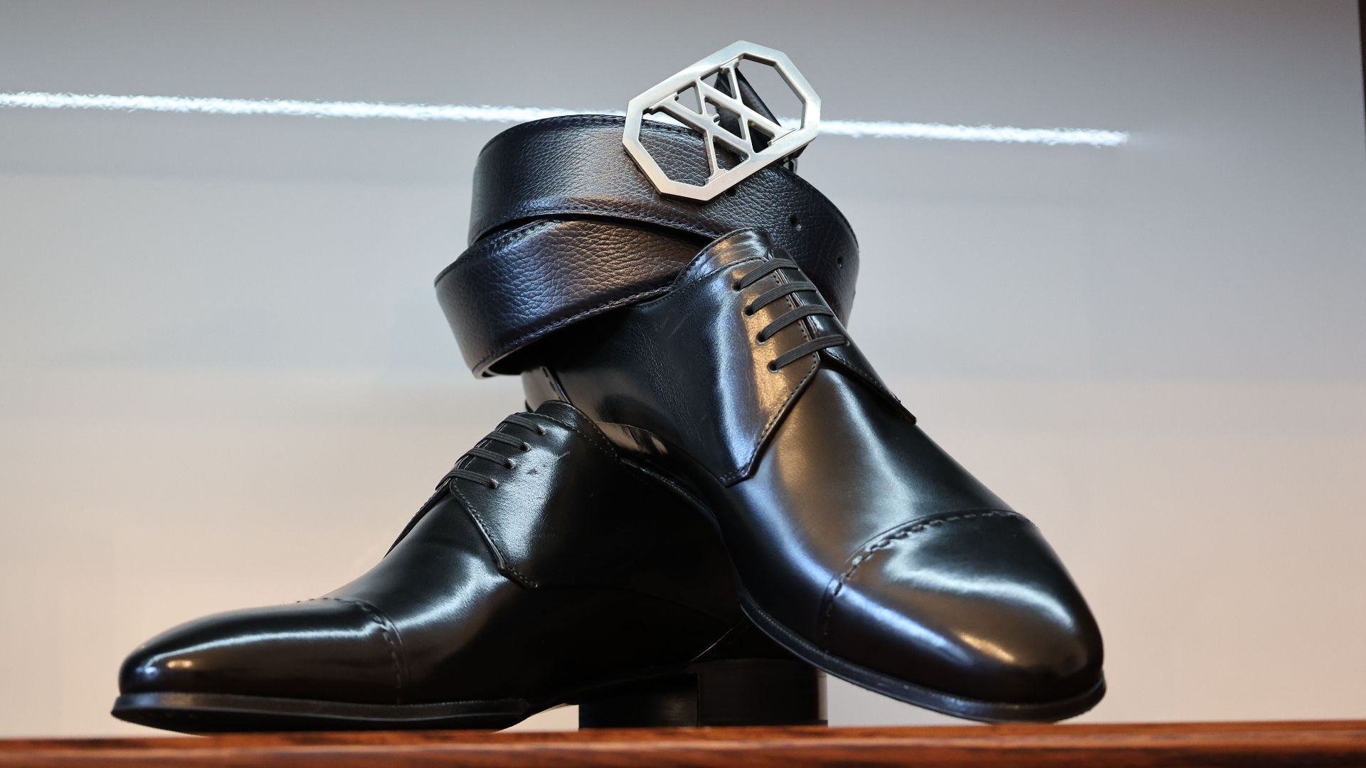 20 lazy fashion hacks that upgrade your style
