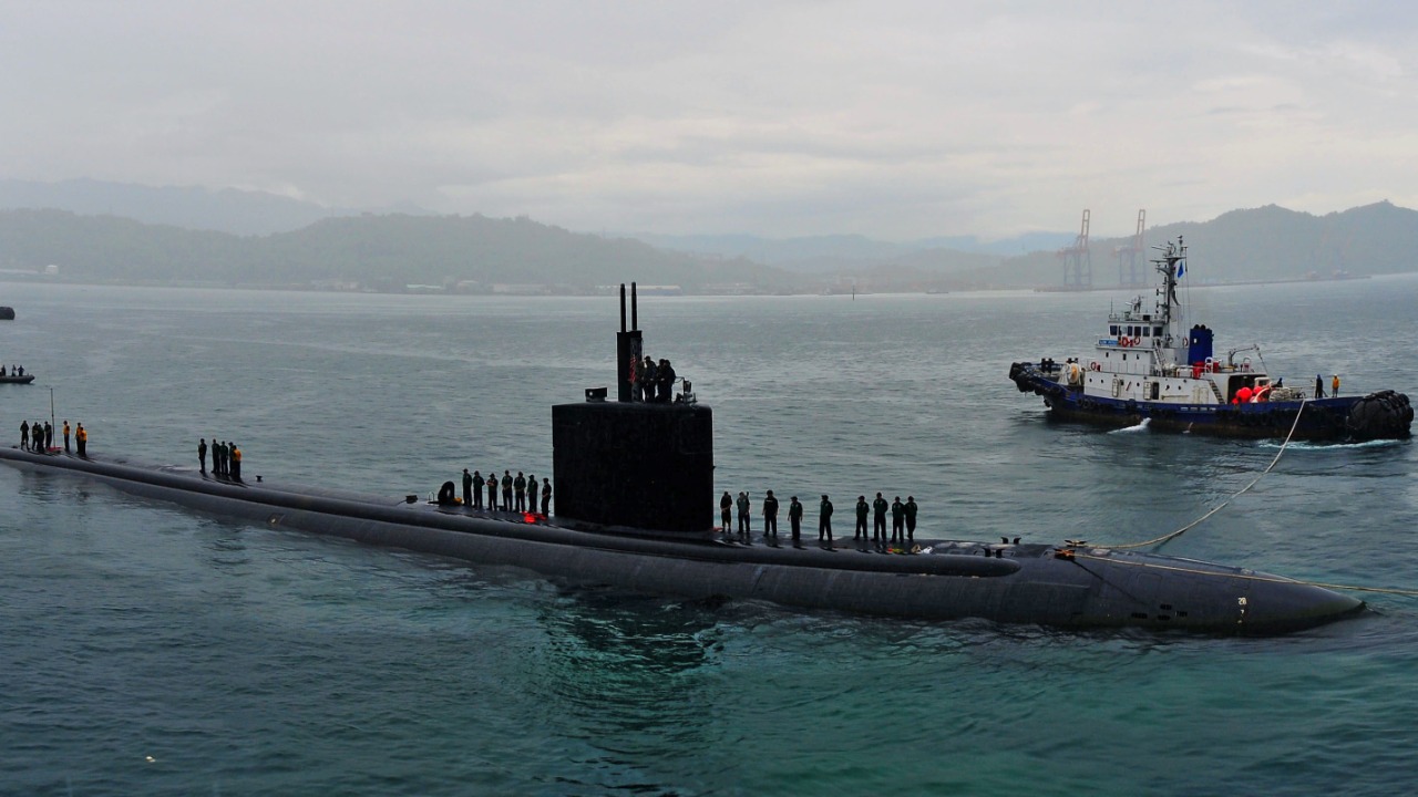The US Navy locked in a $15.4 billion deal to keep building its ...
