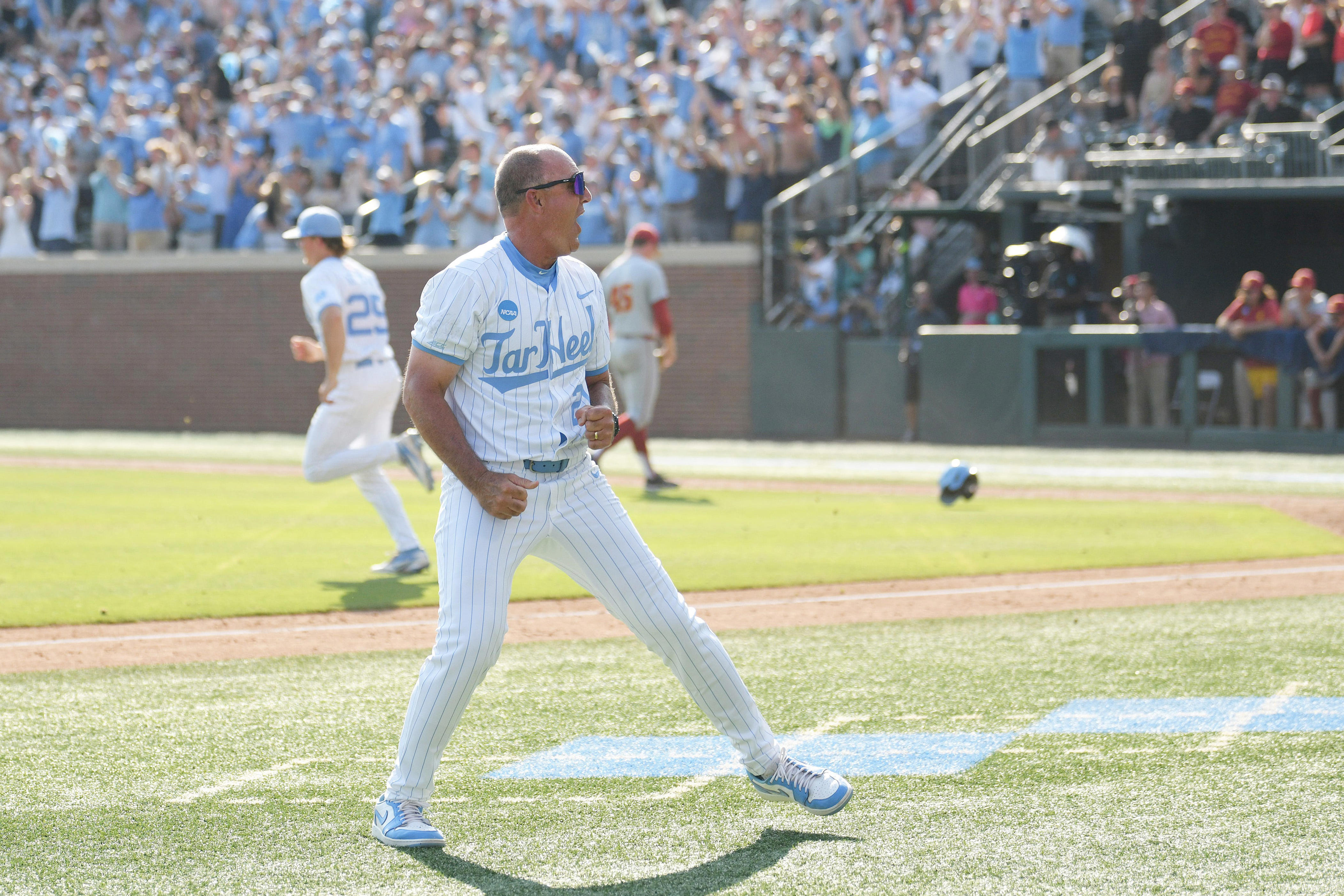 Scott Forbes reaches career milestone during UNC's Game 3 victory