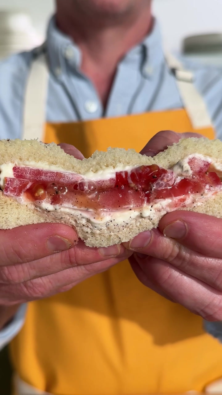 How to make the perfect tomato sandwich