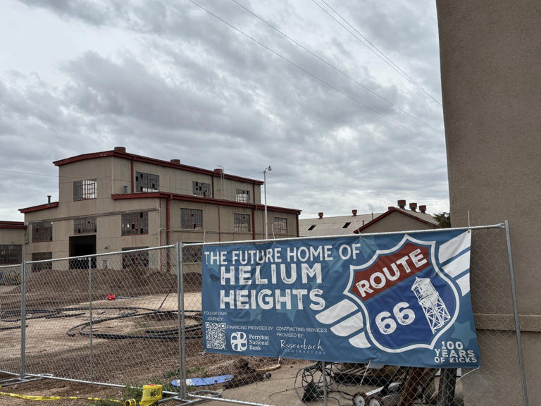 Helium Heights welcomes Route 66 crowd to first outdoor event