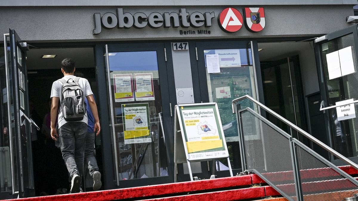 Arbeitsvermittlung: Bärbel Bas plant Digitalisierung der Arbeitsvermittlung