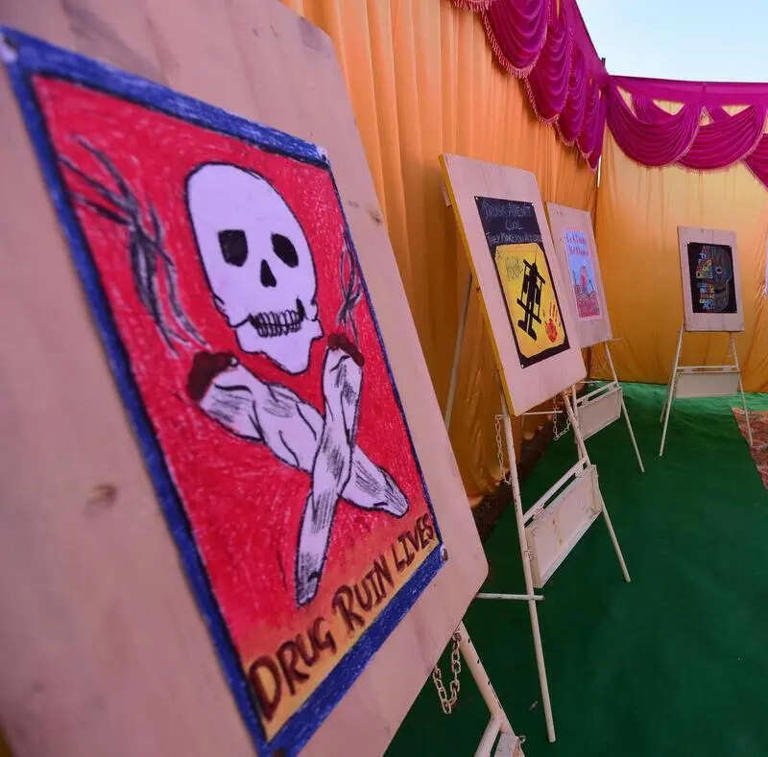 Art therapy sessions rebuilding lives at Punjab govt-run de-addiction ...