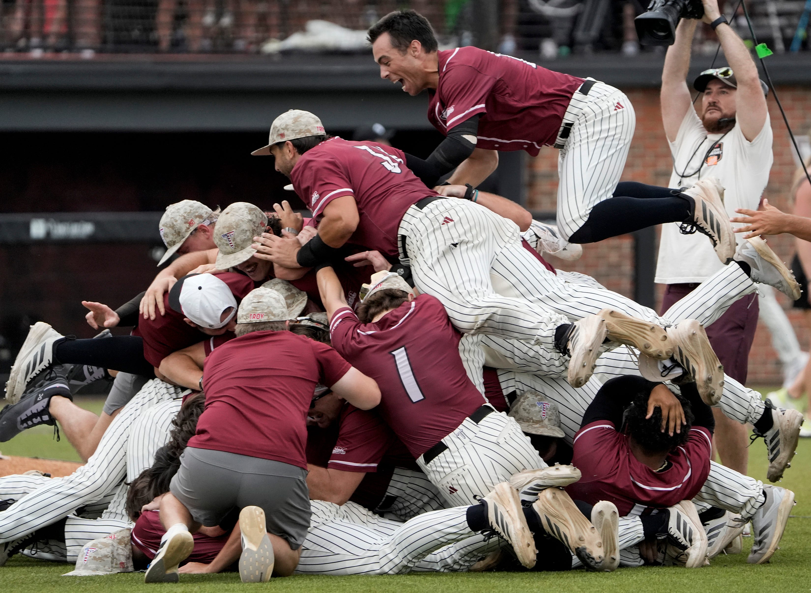 Where is Troy University, home of Trojans in CWS? Hint: Not New York