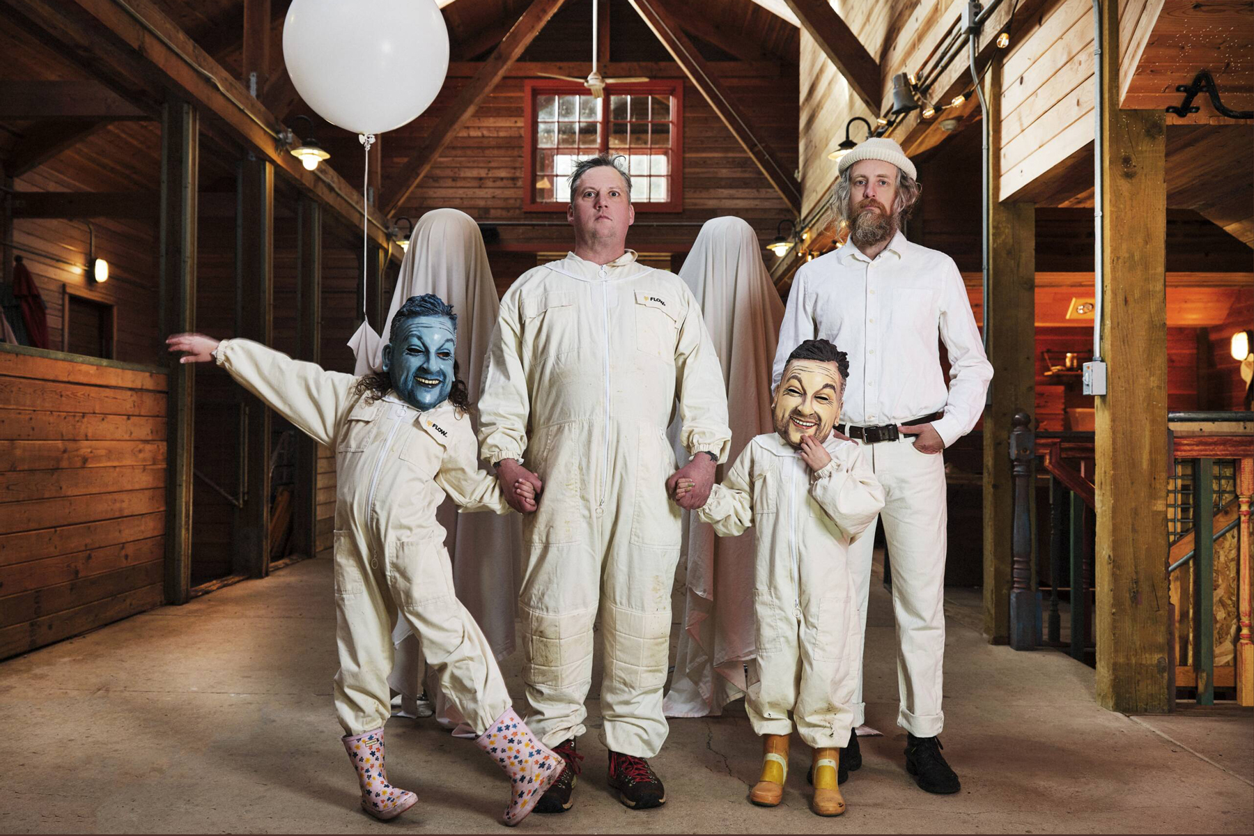 Review: Modest Mouse's messy, enjoyable album 'An Eraser and a Maze'