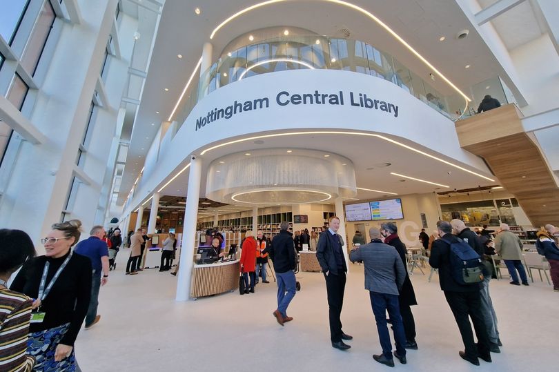 'They feel pain too': Snail racing event at Nottingham library ...