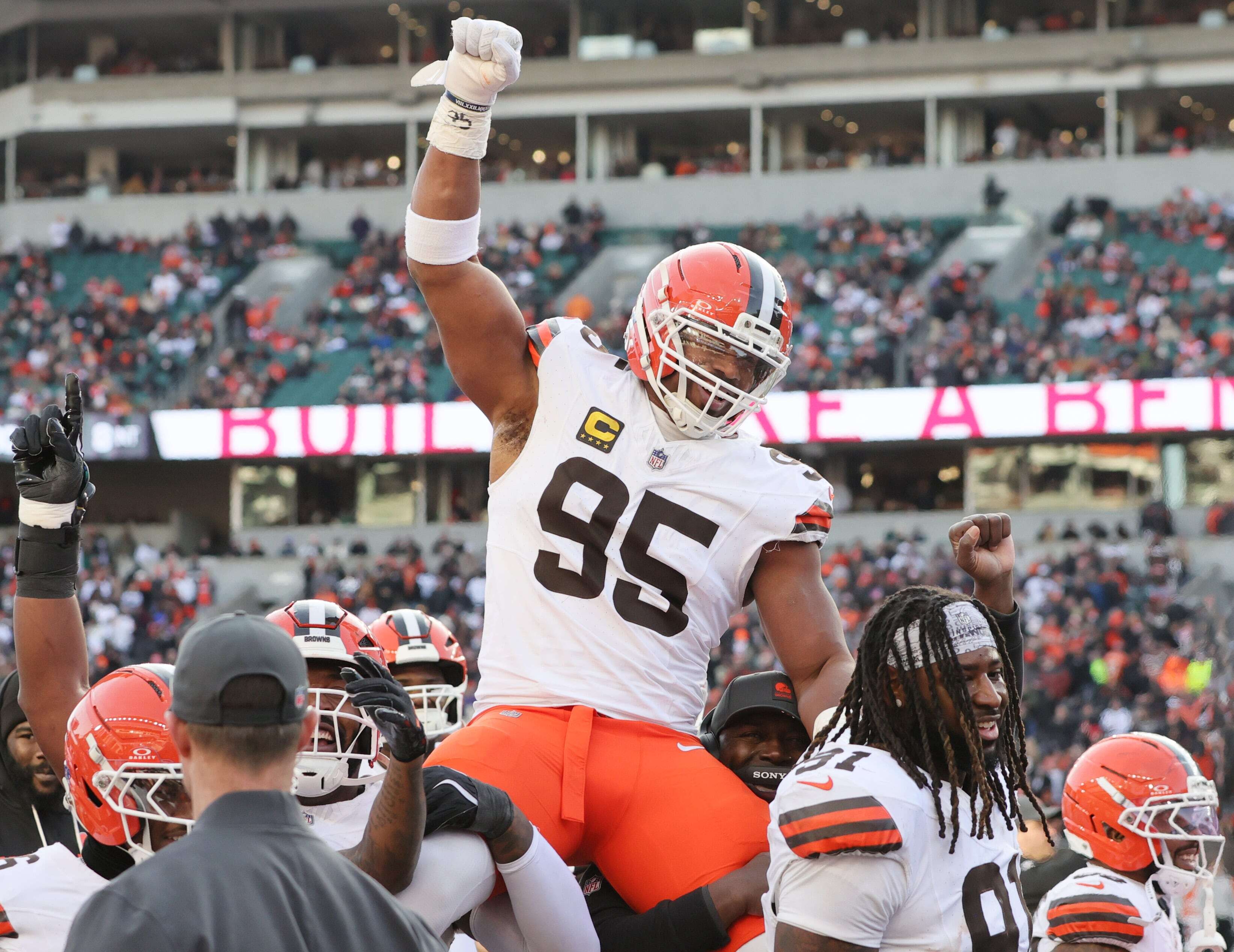 What life after Myles Garrett will be like this week; how Deshaun ...