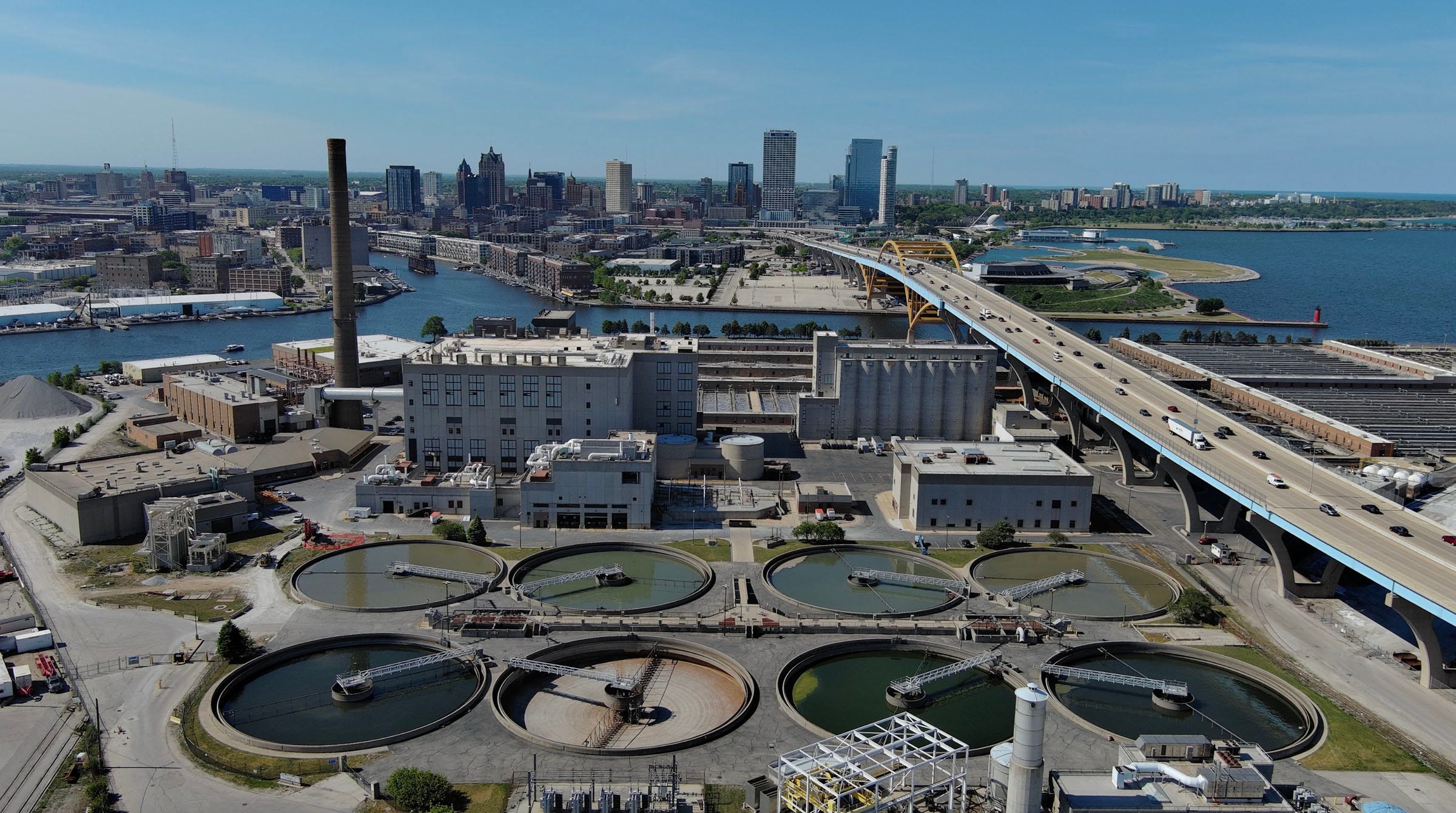 What to know about the controversial $700M bid to run Milwaukee's sewers
