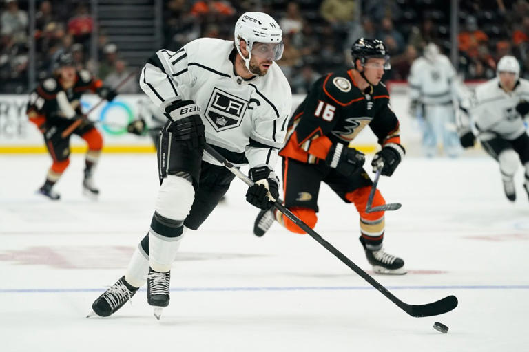 LA Kings hire Peter Laviolette as new head coach