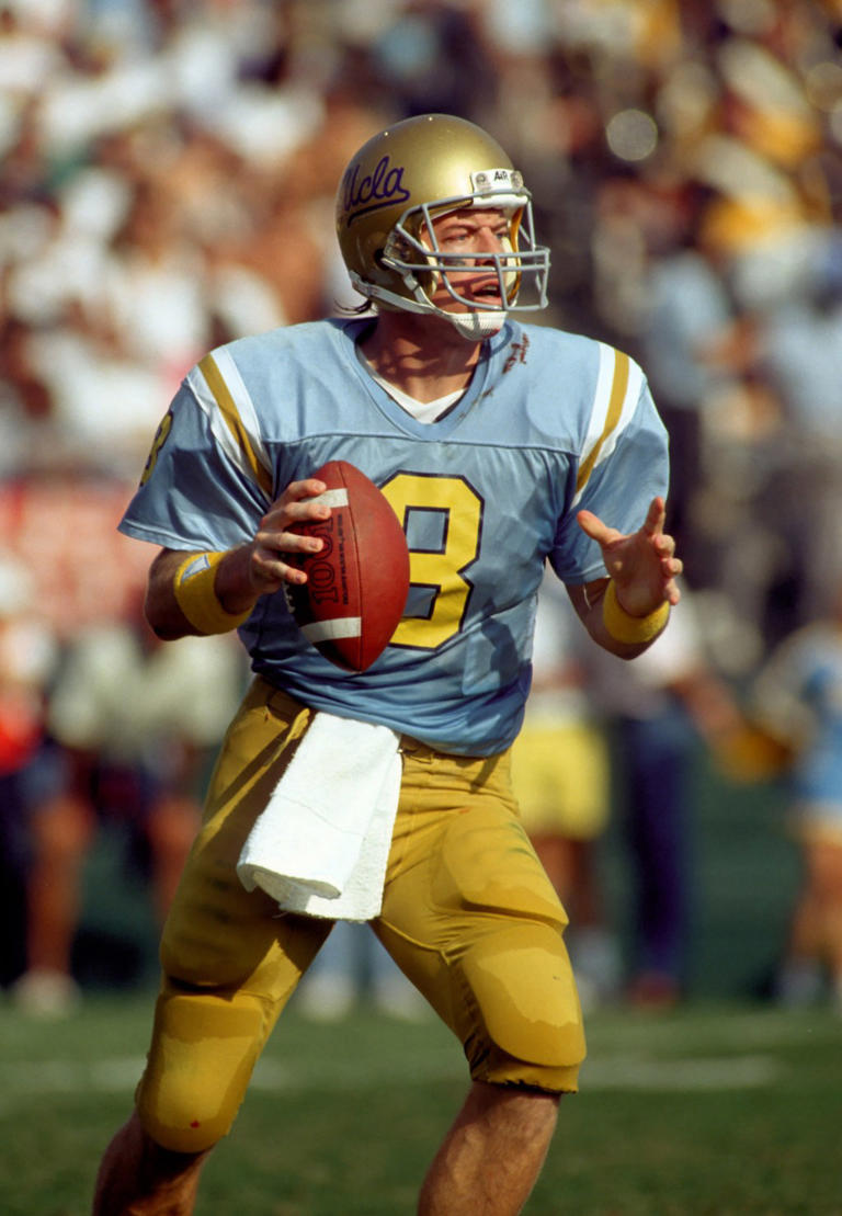 Troy Aikman joins UCLA’s push to steal 4-star QB Brady Edmunds from ...
