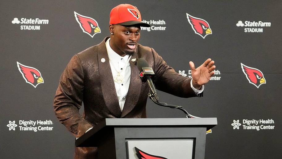 Funniest Dynasty Fantasy Football Team Names For All 10 First Rounders ...
