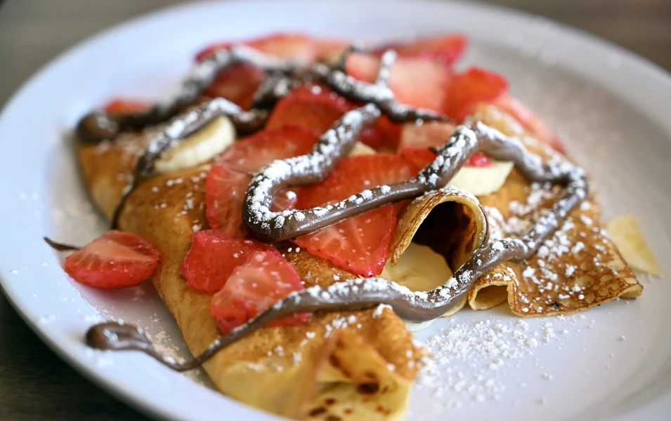 Master the art of perfect crepes at home
