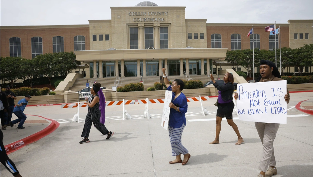 Witnesses give conflicting accounts in Texas track meet stabbing trial