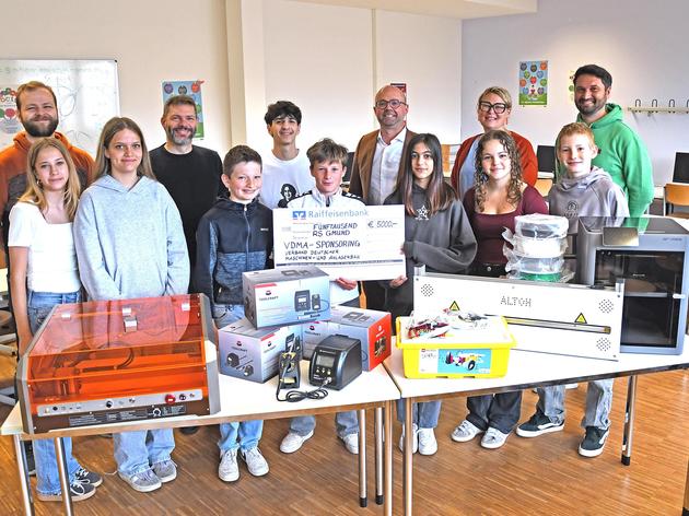 5000 Euro für Realschule Tegernseer Tal – VDMA stiftet Ausstattung für ...