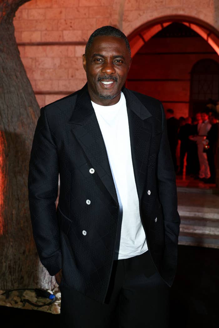 Idris Elba says Bond shouldn't be woke and people are furious