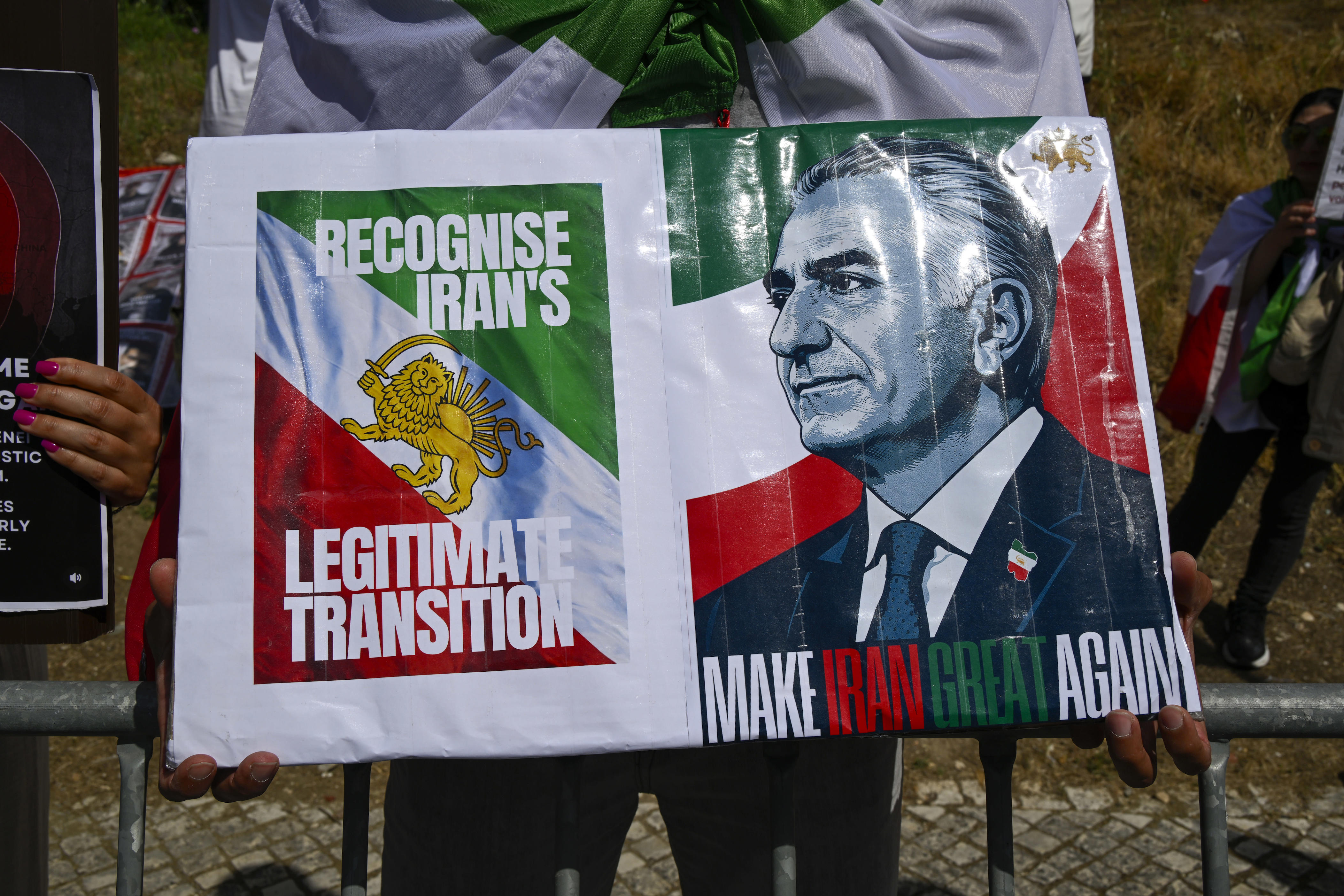 Iran’s Crown Prince Pahlavi says crisis cannot be solved through talks ...
