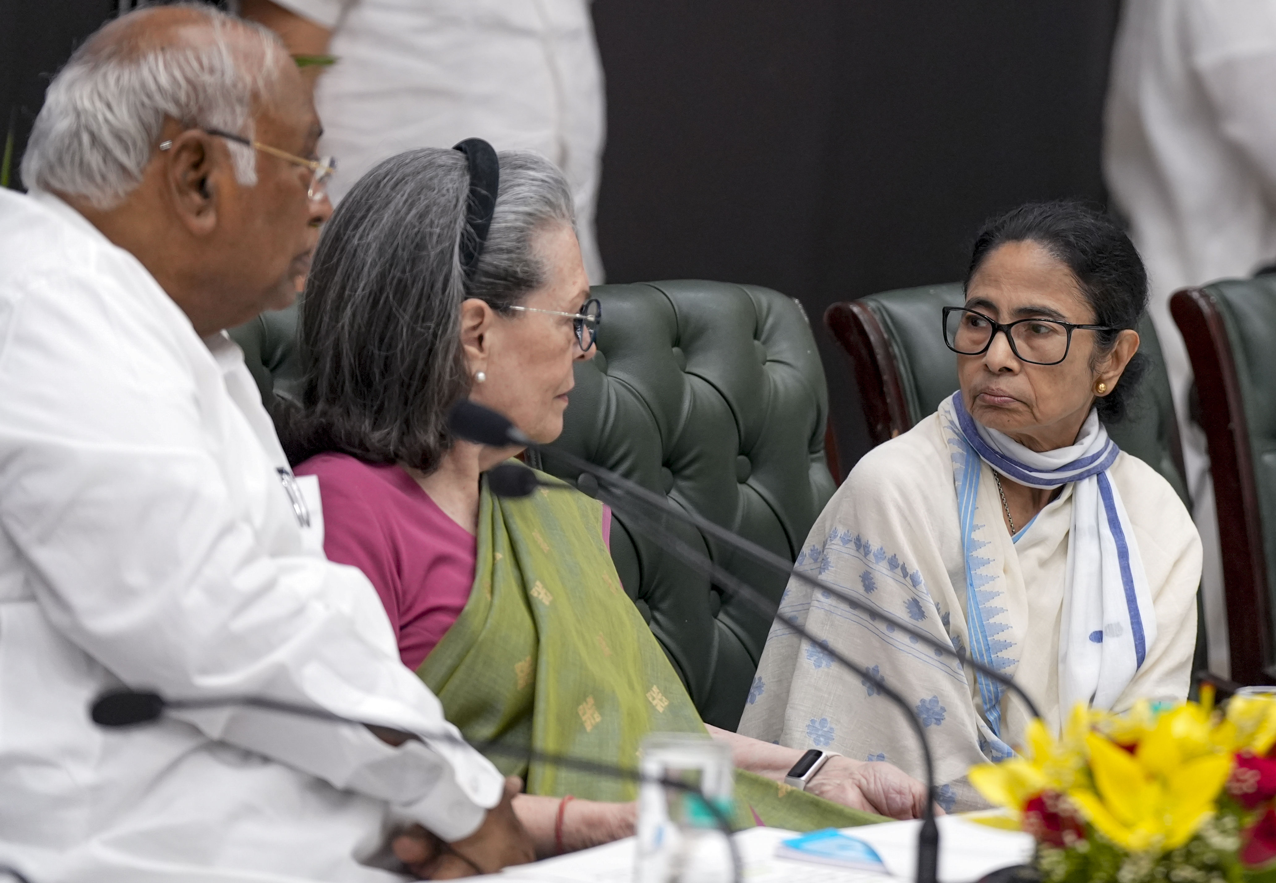 'Drama of gathbandhan; won't make any difference': BJP takes swipe at ...