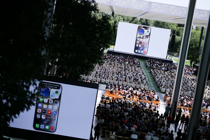 Apple rolls out new AI-powered Siri at annual WWDC