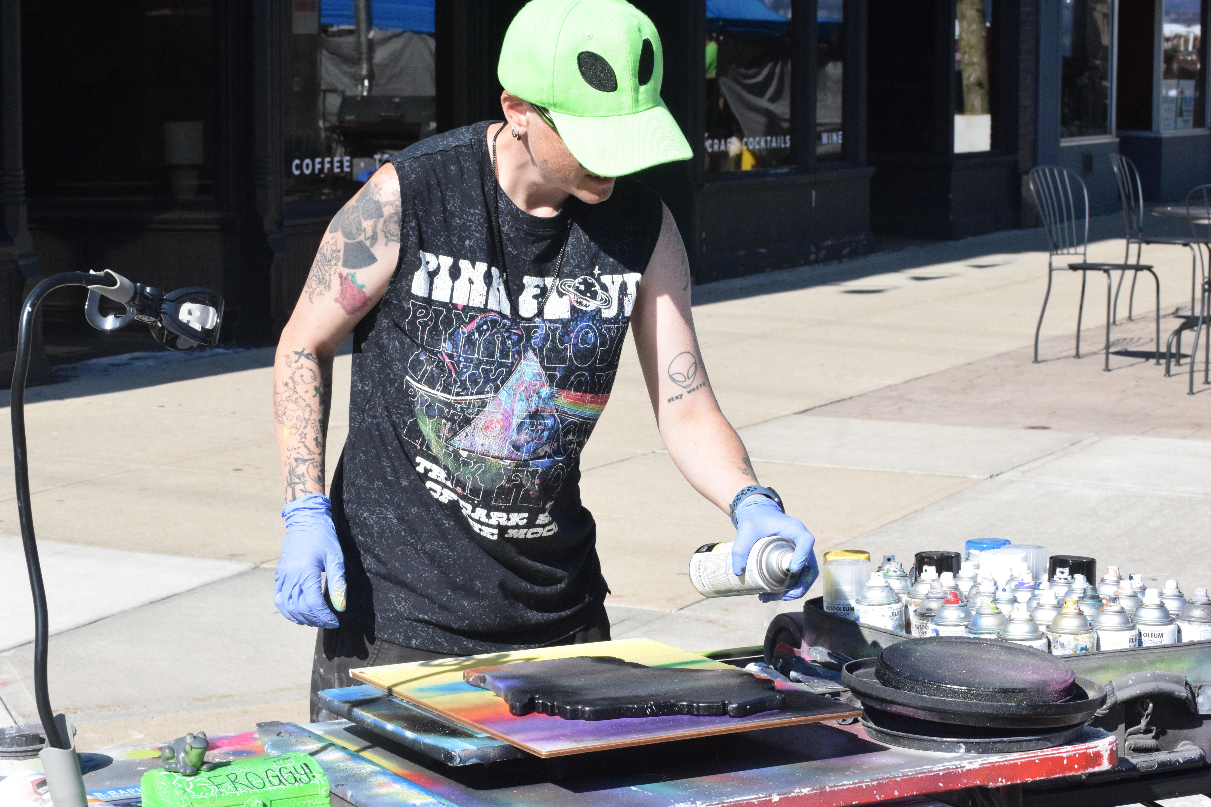 Downtown Appleton Farm Market kicks off season with sunny day, crowds