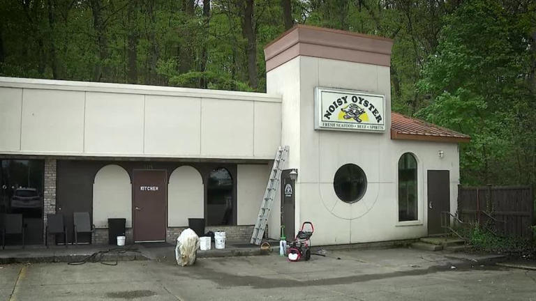 $1M bond set in Akron pub murder