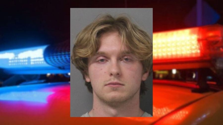 Naples man arrested after disturbance involving a shovel