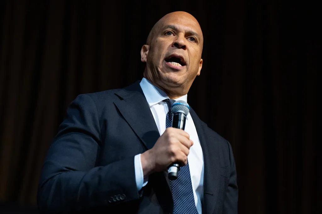 Booker boosts campaign coffers of Black politicians facing new maps